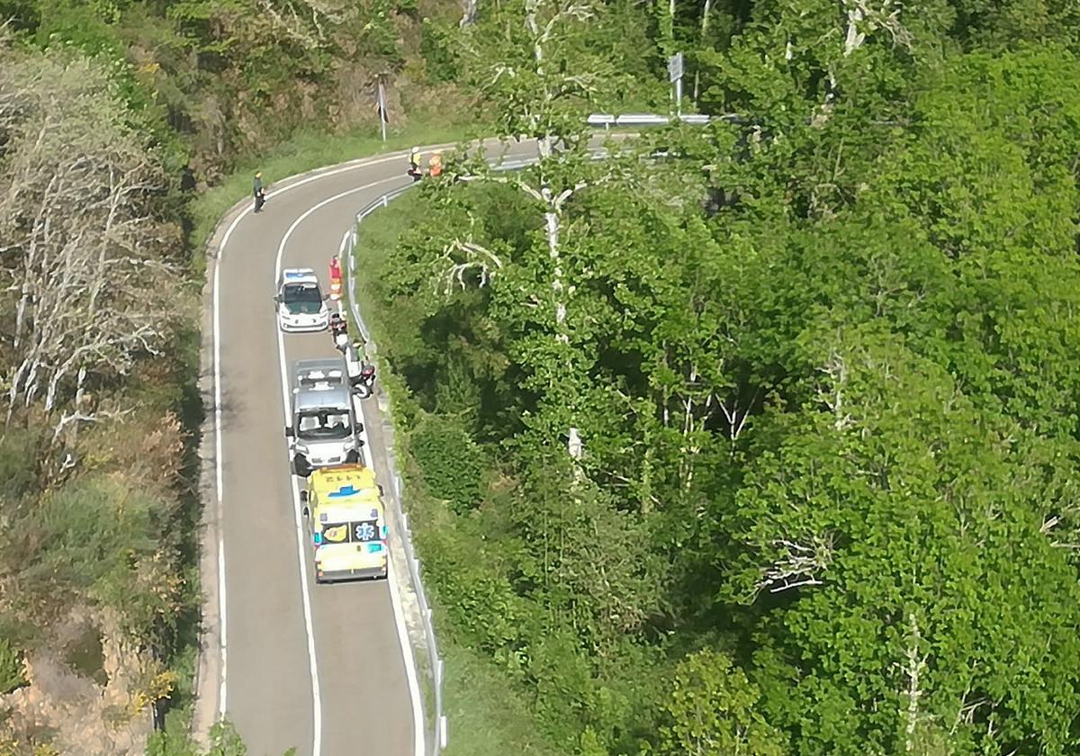 Herido Un Motorista Tras Salirse De La Vía Y Caer Por Un Desnivel En